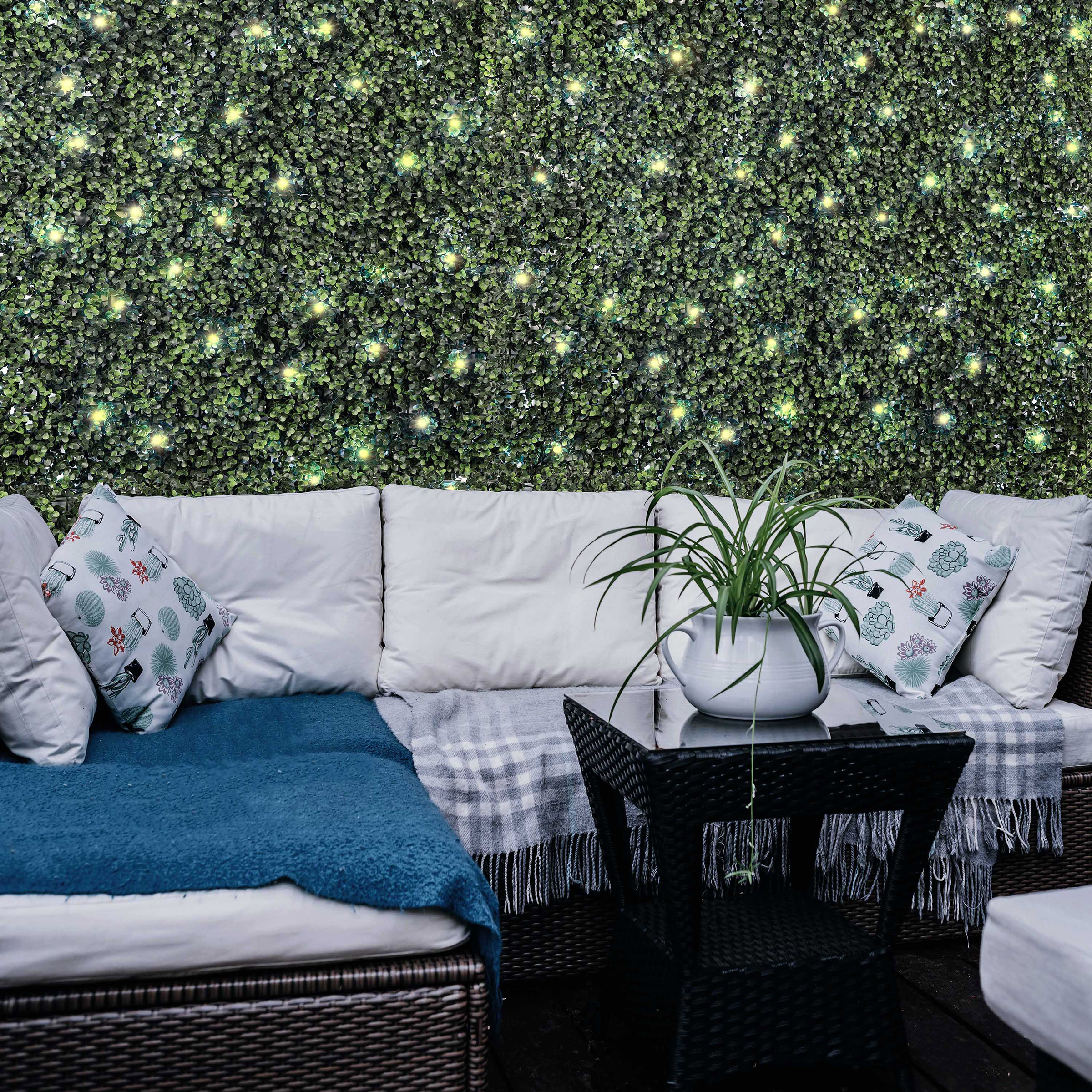 Golden Select American Boxwood Artificial Hedge Panel with Lights, 4 ...