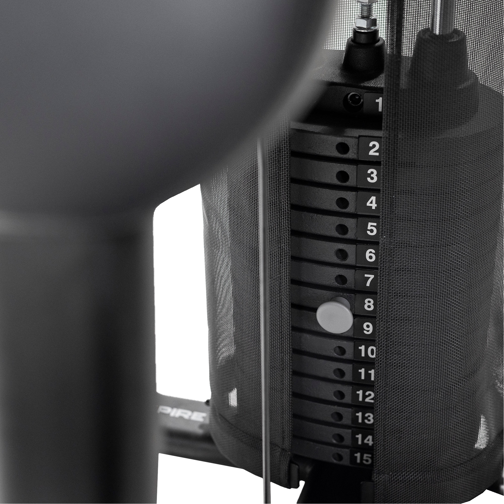 Centr Multi-Gym with 68 kg /150 lb. Weight Stack and Centr Membership ...