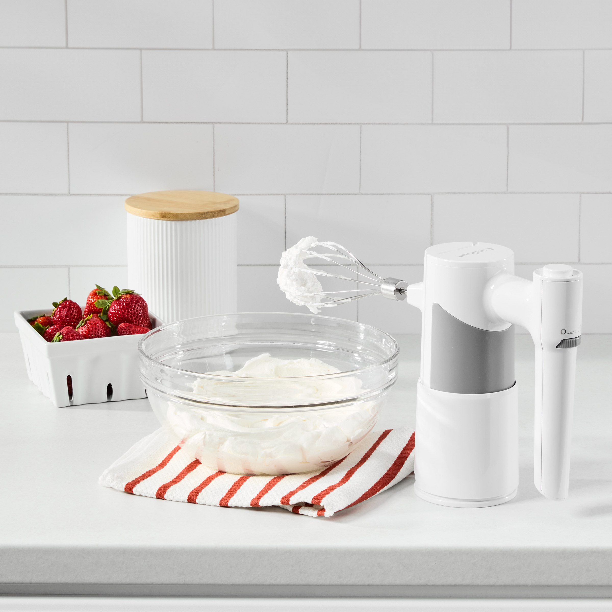 Cuisinart 5 Speed Hand Mixer with Whisk and Storage Case | Costco