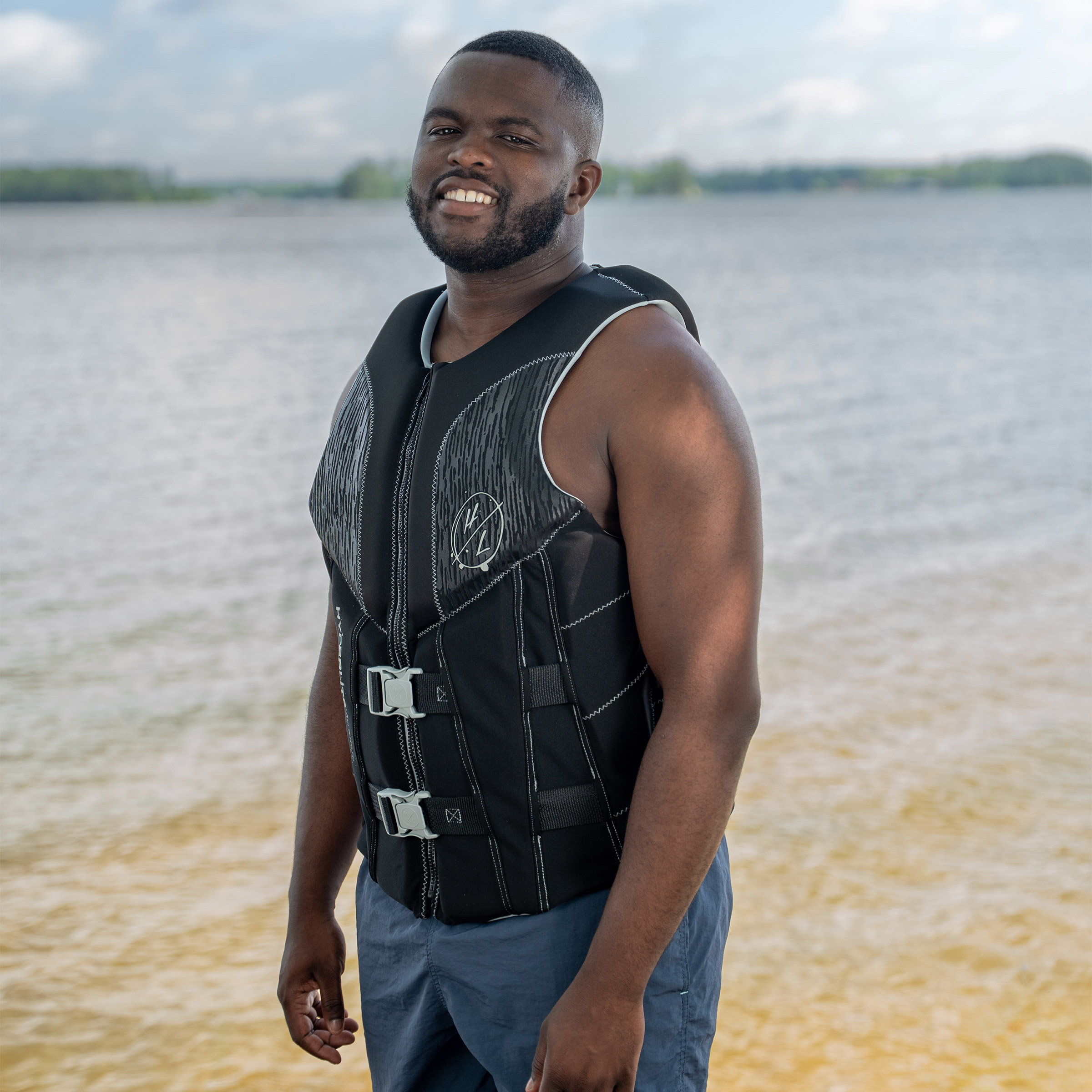 Hyperlite Men's Life Vest | Costco