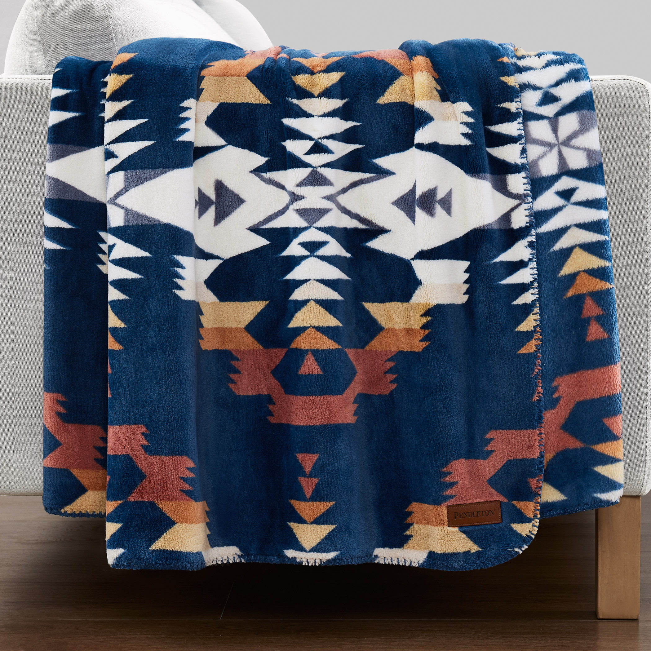 Pendleton Blankets & Throws | Costco