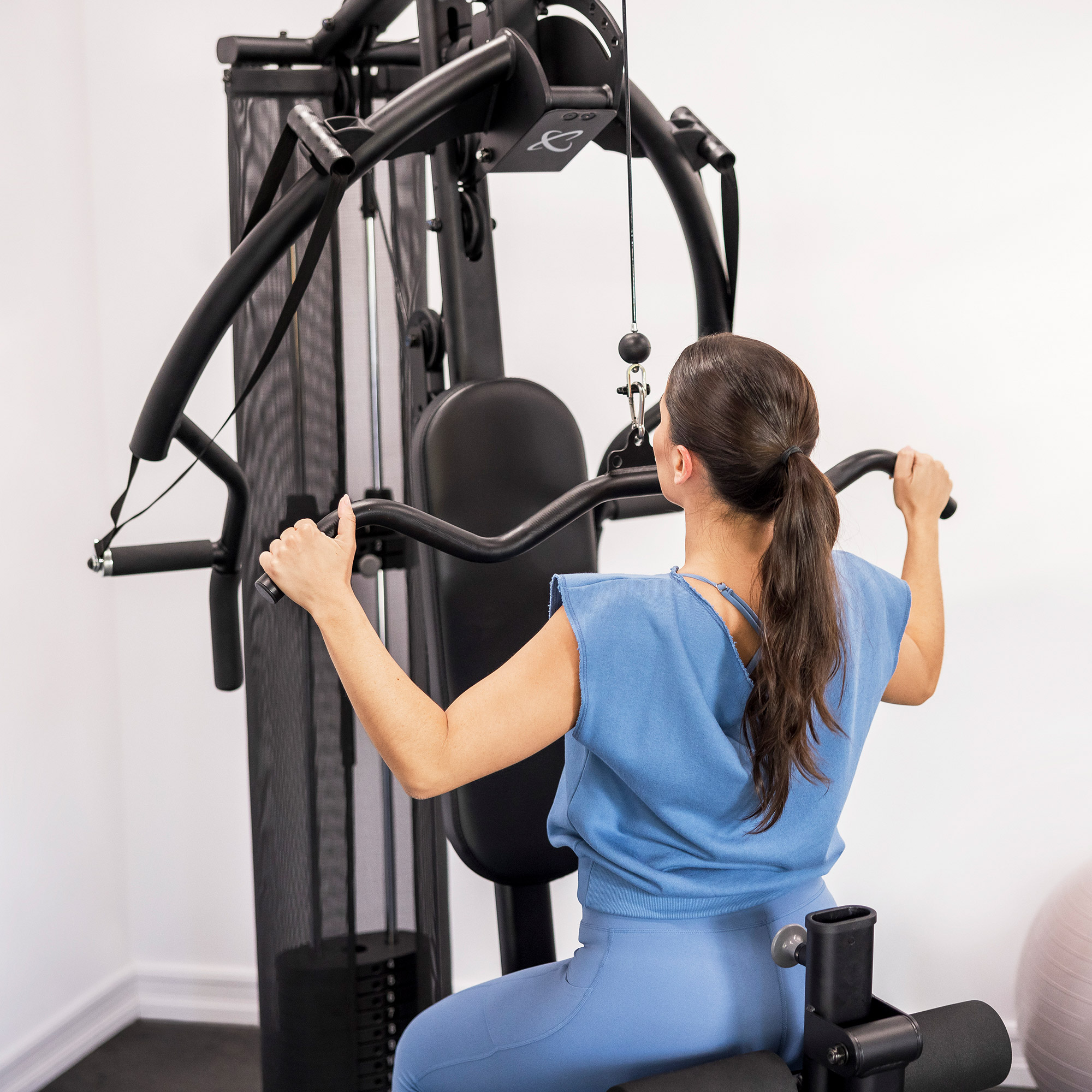 Centr Multi-Gym with 68 kg /150 lb. Weight Stack and Centr Membership ...