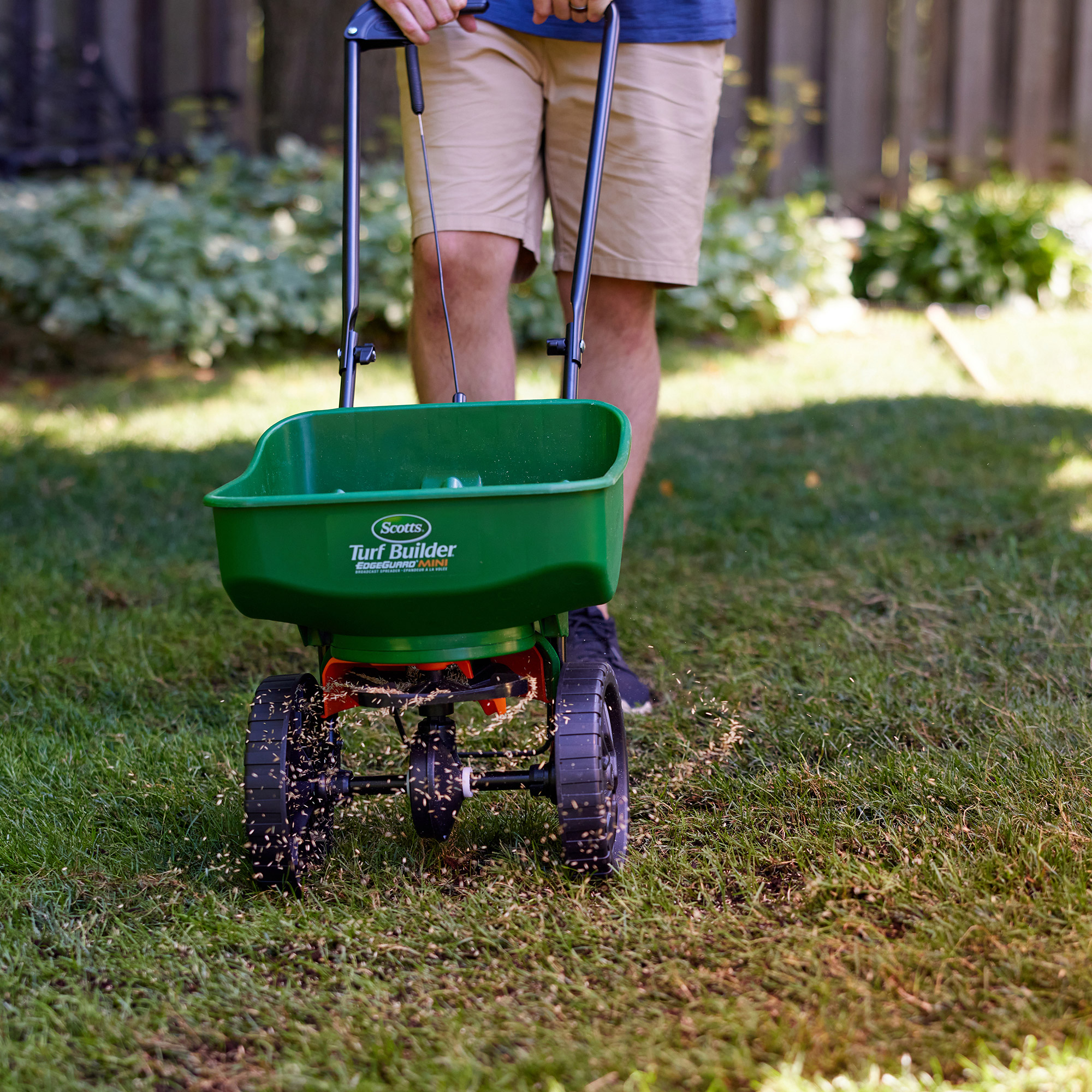 Scotts Turf Builder Green Max Grass Seed Mix 8kg | Costco