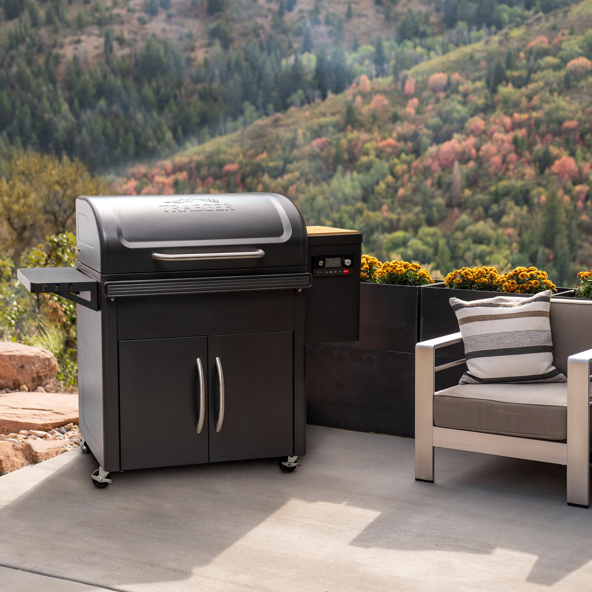 Traeger Silverton XL Pellet Grill | Costco