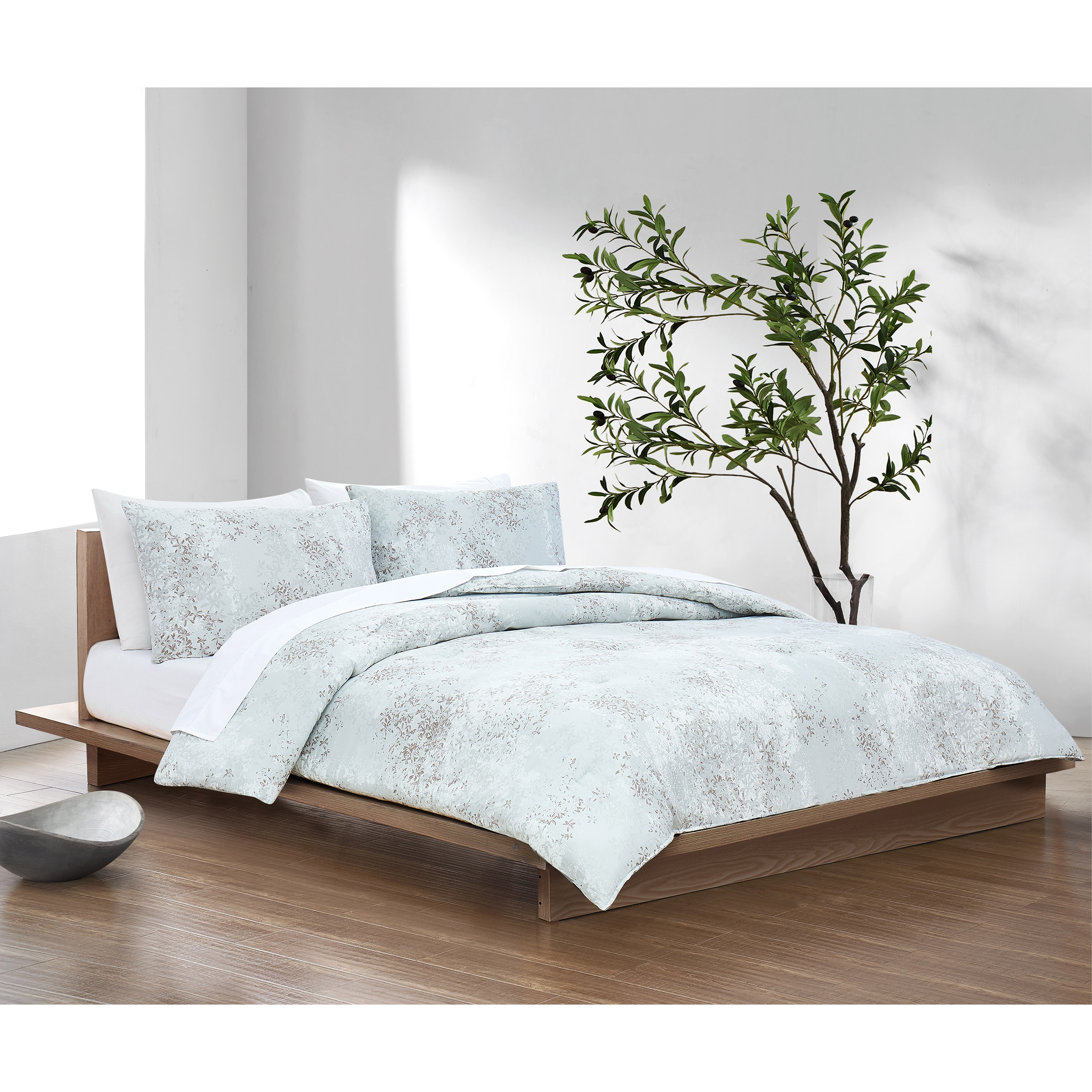 Calvin Klein 3-piece Comforter Set, Presidio | Costco