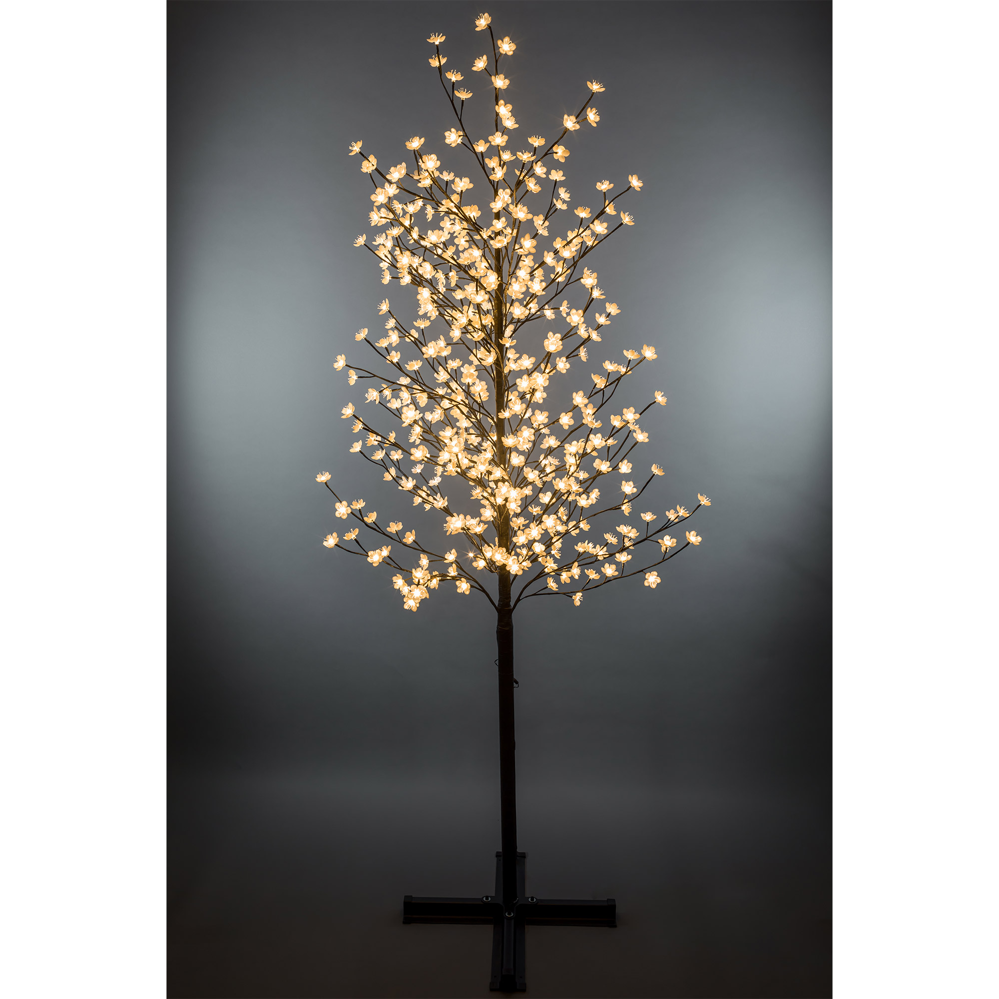2.44 m (8 ft.) Cherry Blossom Tree with 488 LED lights | Costco