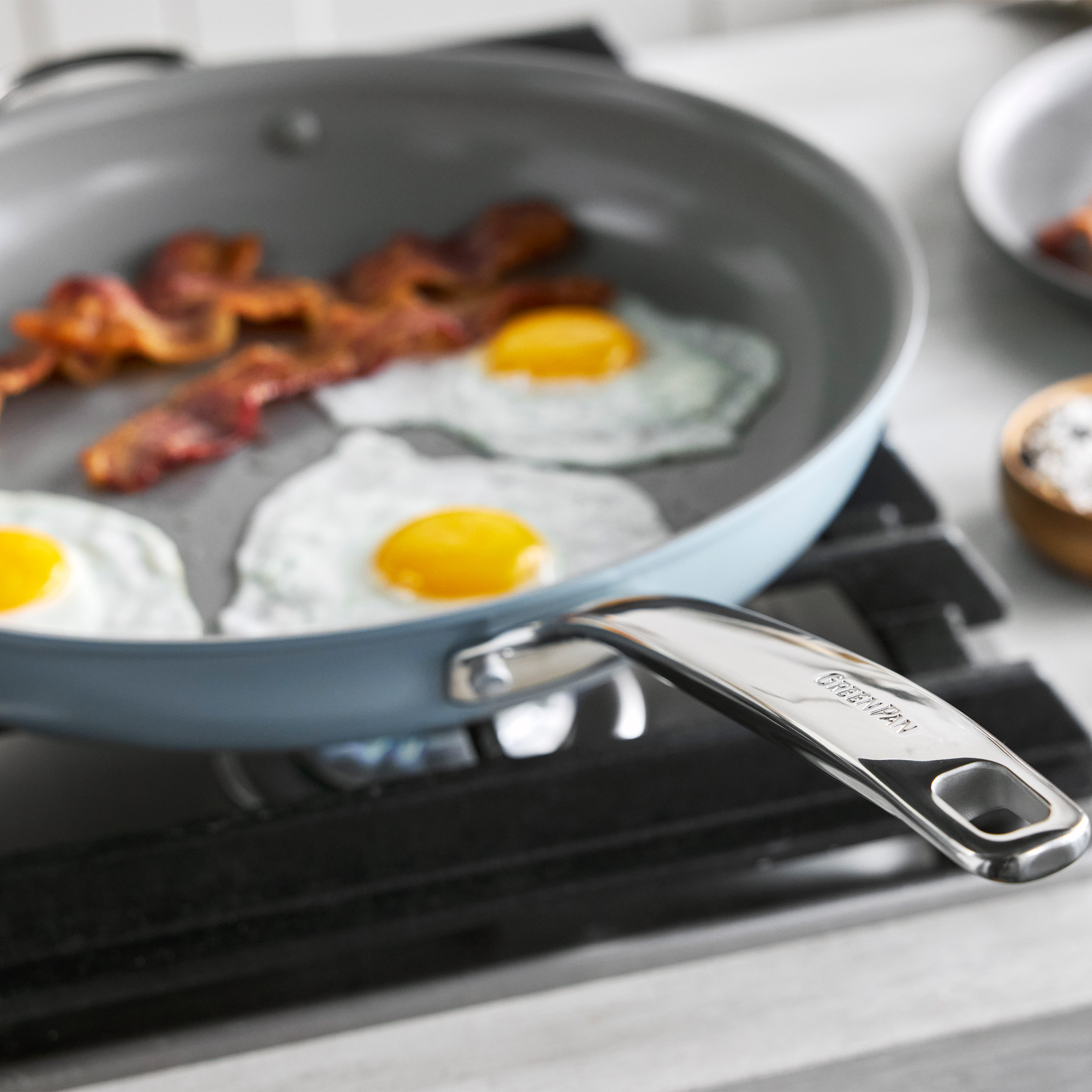 GreenPan The Big Fry 14” Pan with Helper Handle | Costco