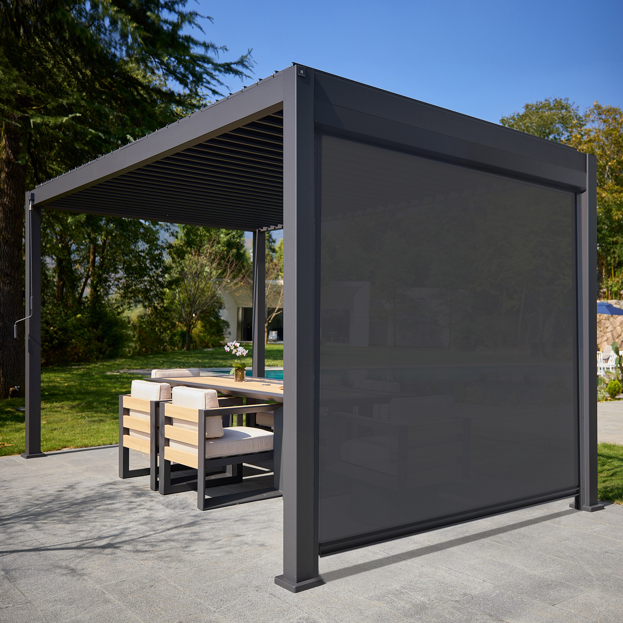 Mirador Adjustable Privacy Screen System | Costco