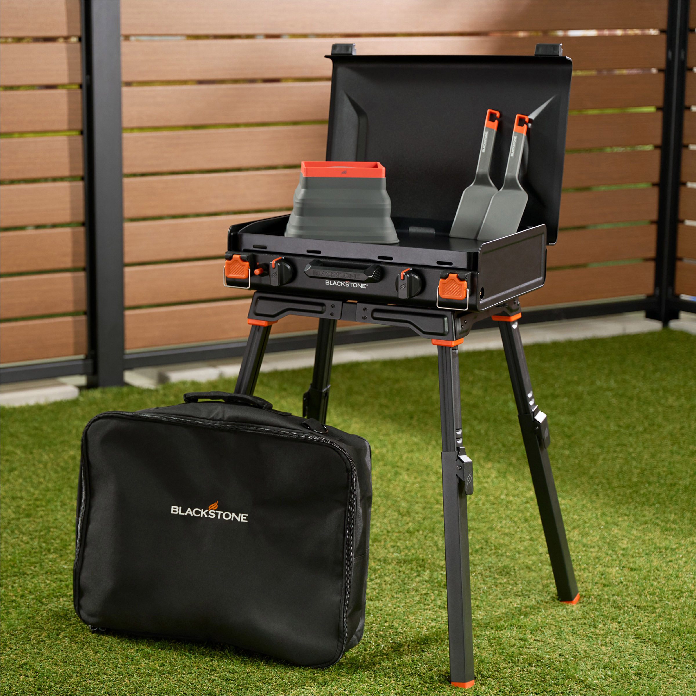 Blackstone 20in Camping Griddle Kit with Stand | Costco