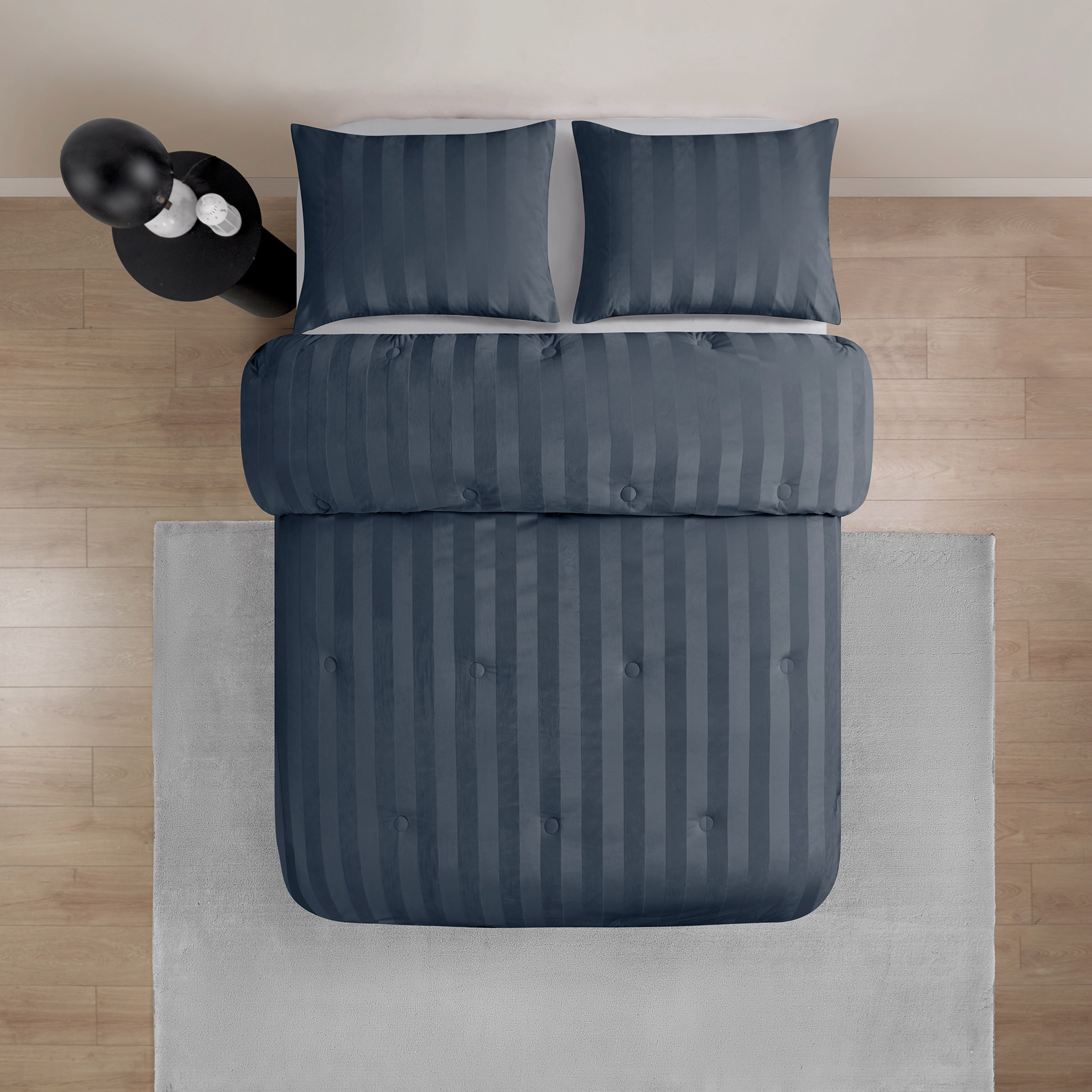 Haute Hideaway Chelsea 3-piece Comforter Set | Costco