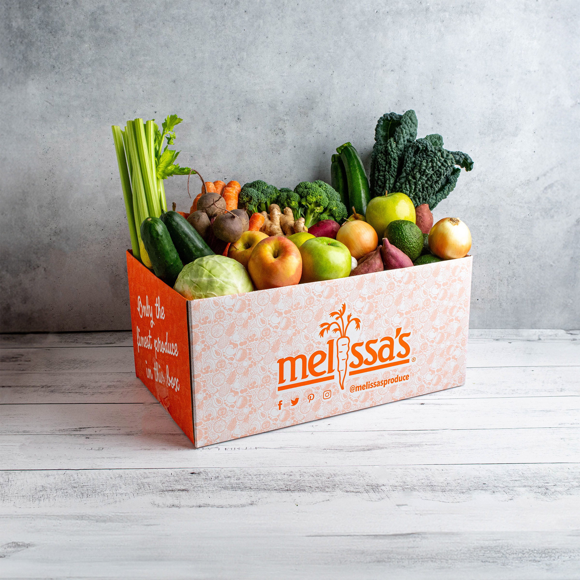 Melissa’s Produce Organic Seasonal Fruit & Vegetable Box | Costco