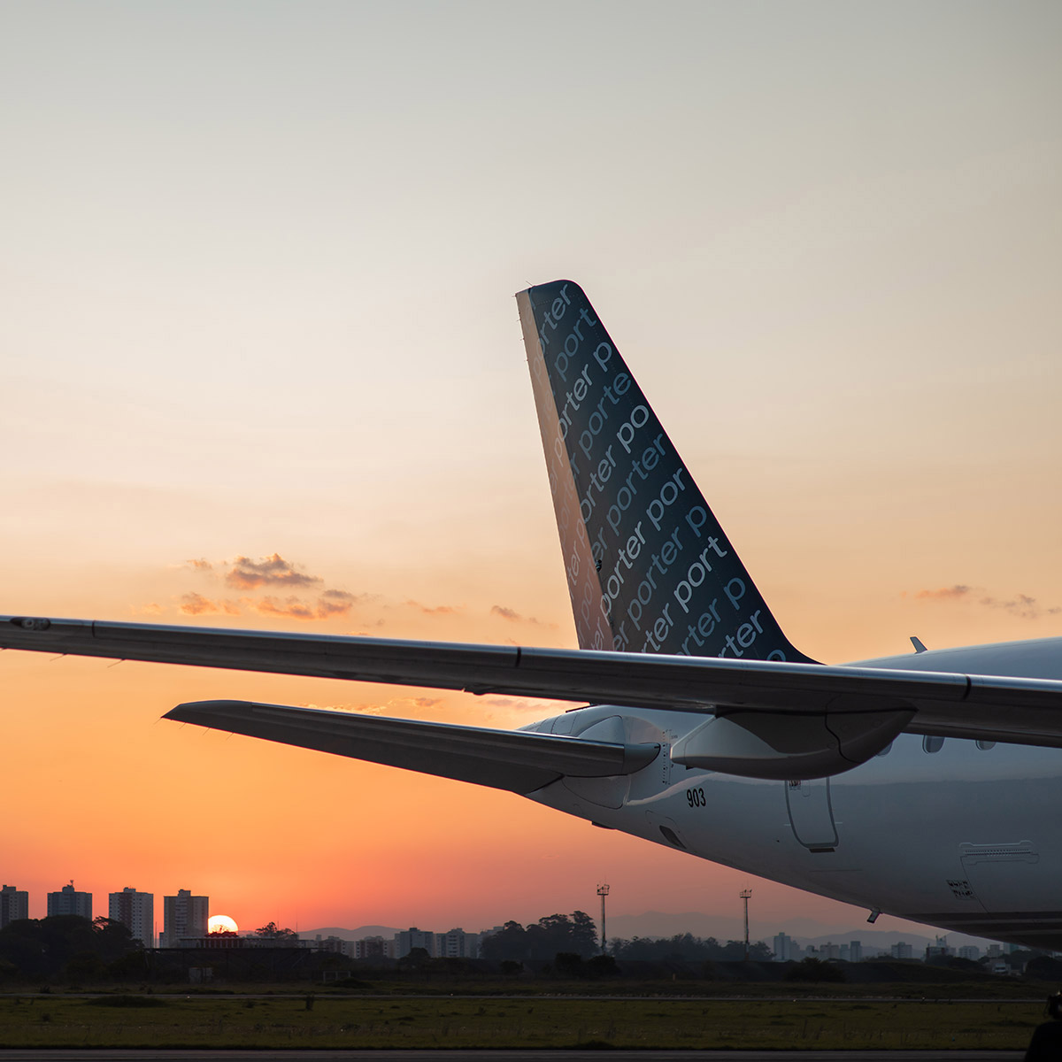 Porter Airlines $500 E-Gift Card | Costco