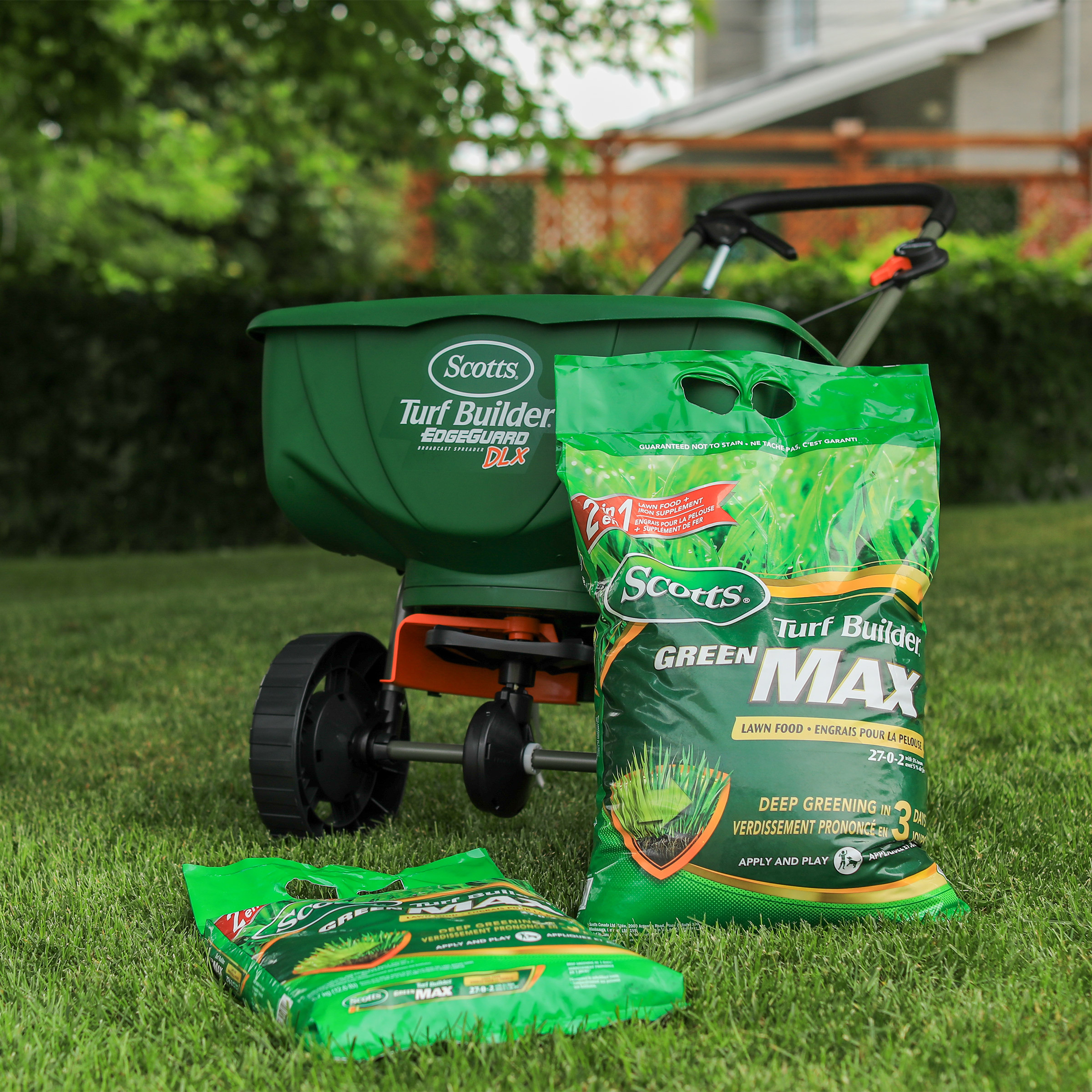 Scotts Turf Builder Green MAX Lawn Food 27-0-2 with 5% Iron 1160m2 18.9 ...