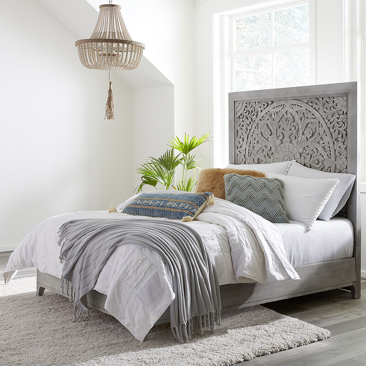 Kinzly Full Bed | Costco