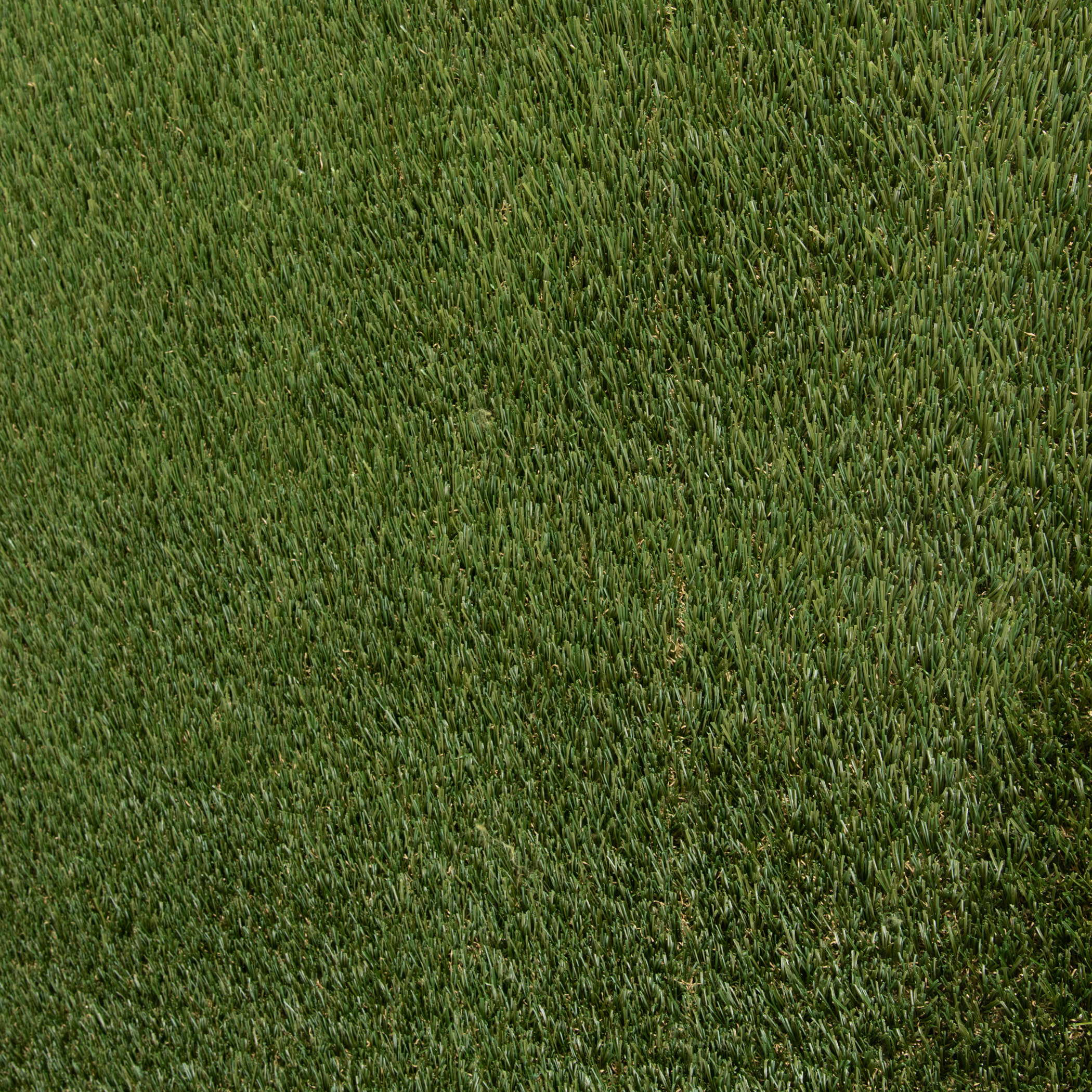 PreGra Fescue Pre-Cut 3.75’x10.5’, Premium Artificial Turf | Costco