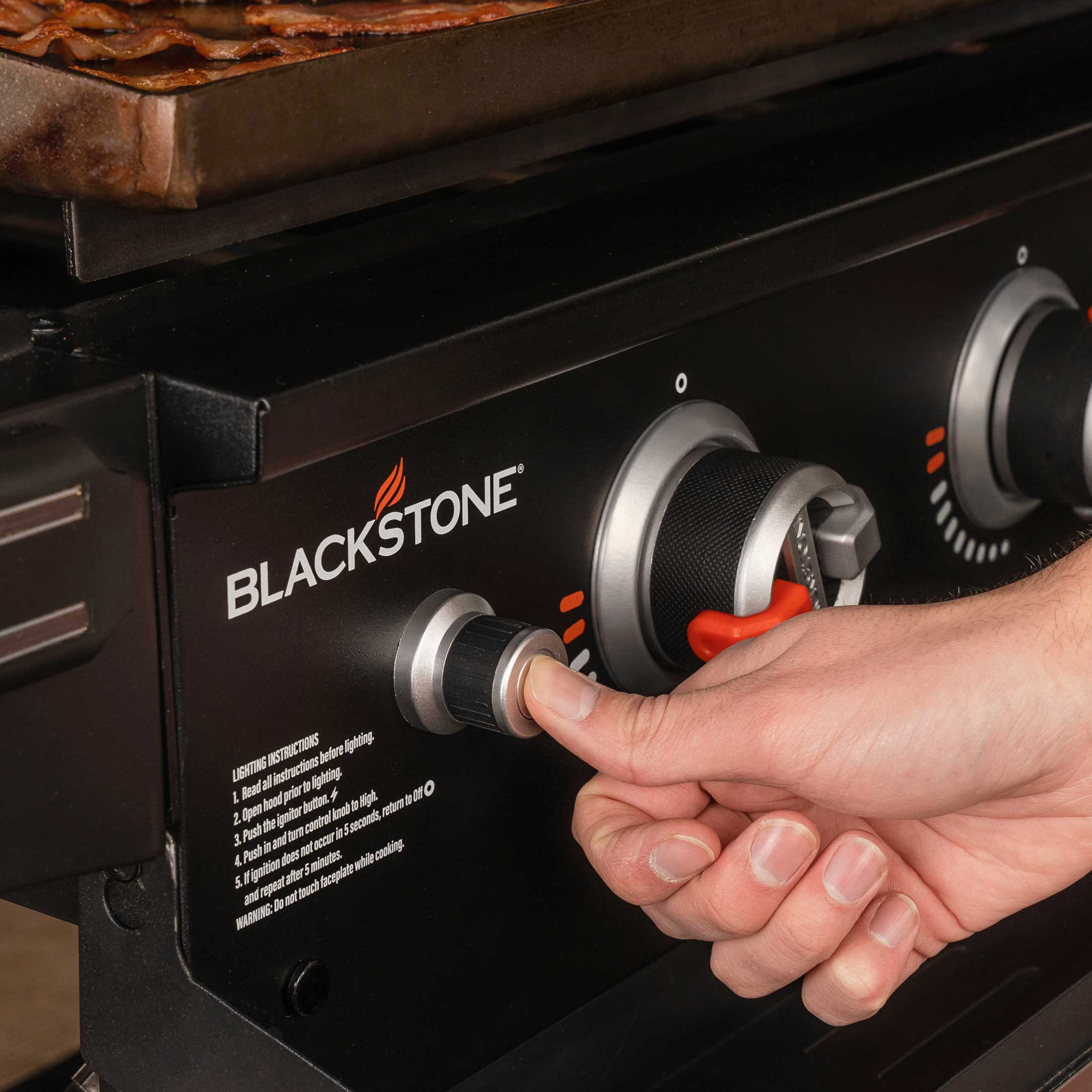 Blackstone 36 in. Griddle with Hood & Front Shelf | Costco