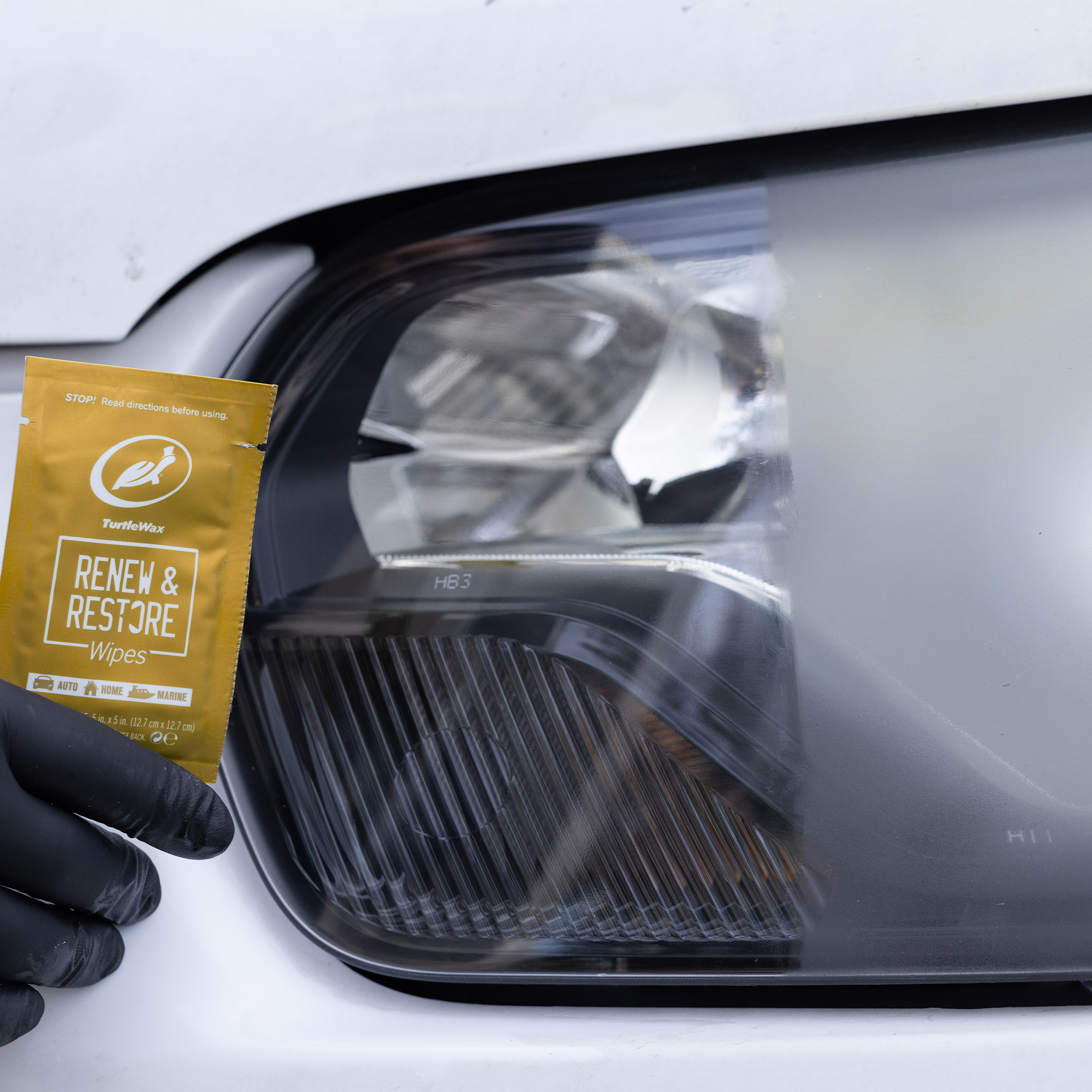 Turtle Wax Renew & Restore Wipes 24-count | Costco