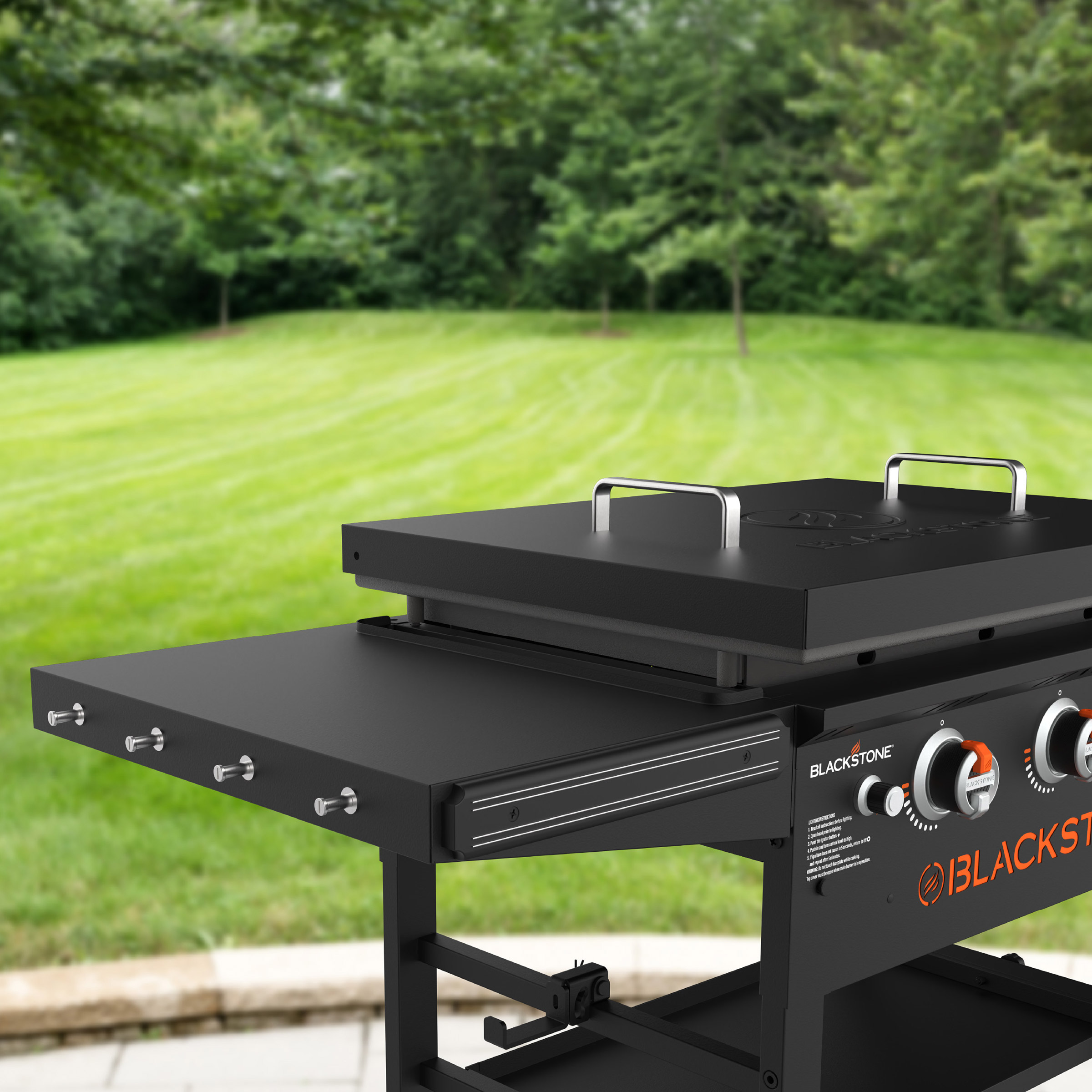 Blackstone 28" XL Griddle with Hardcover Bundle | Costco