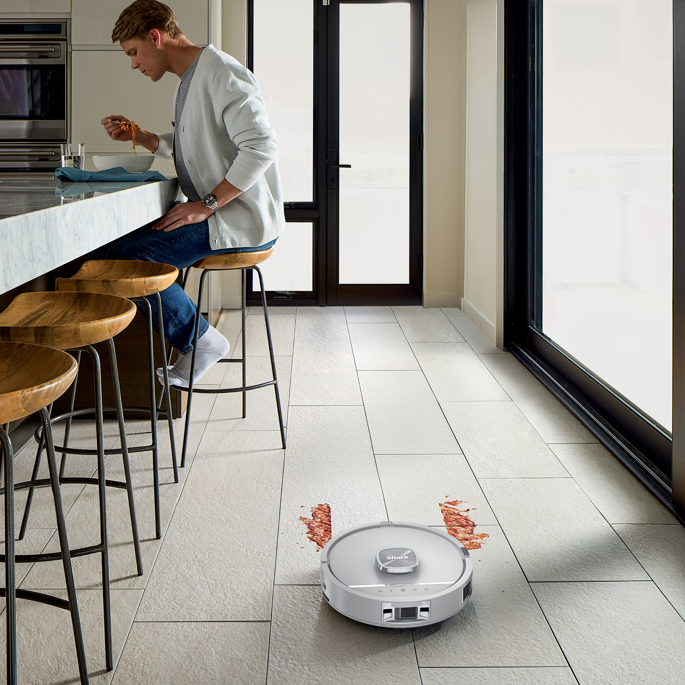 Shark PowerDetect UV Reveal 2-In-1 Vacuum and Mop Robot | Costco