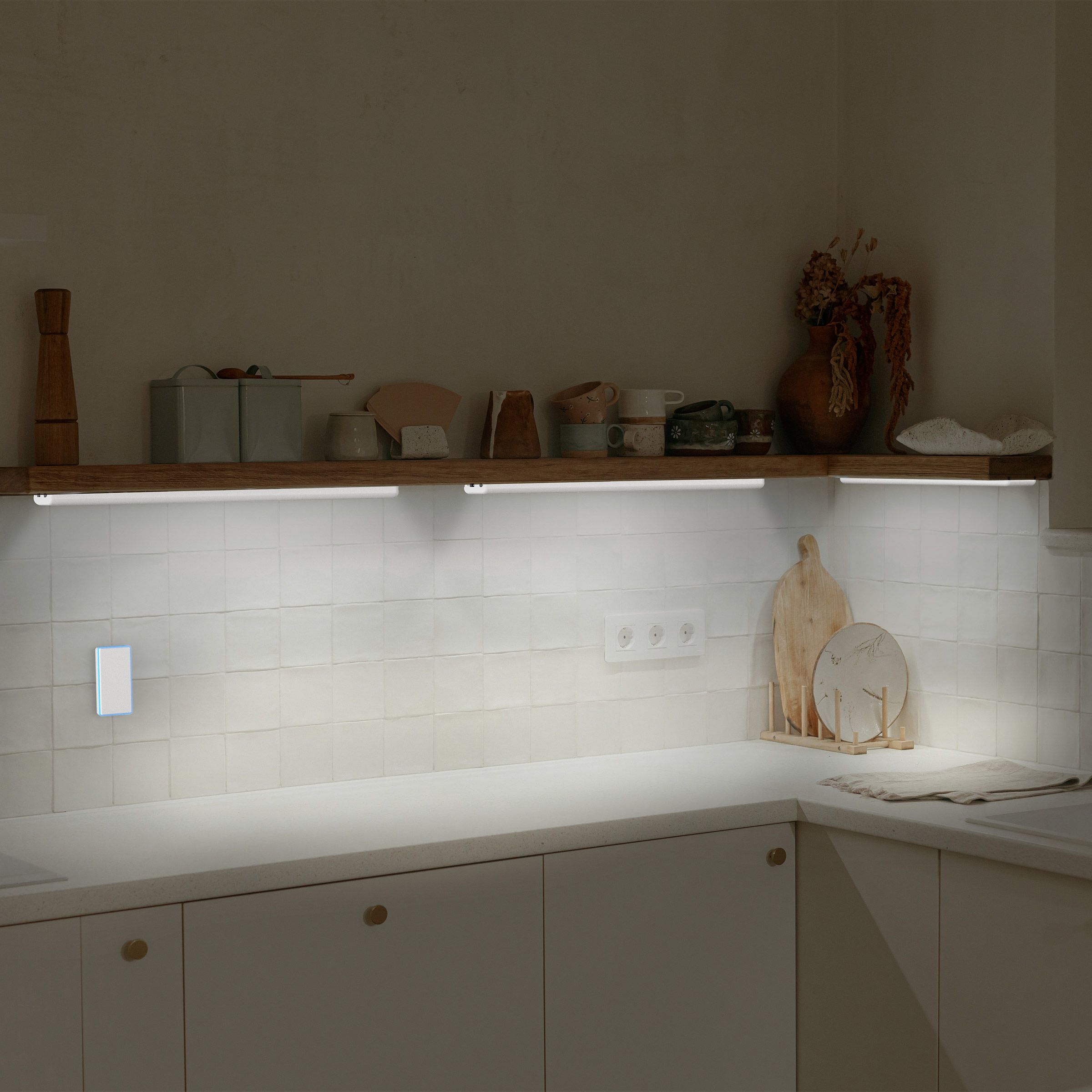 Infinity X1 Undercabinet Light with Remote and Link | Costco