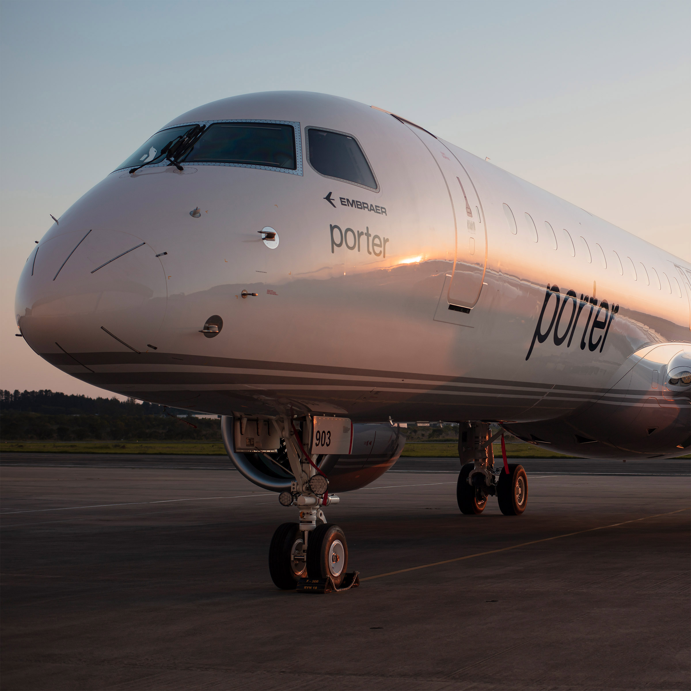Porter Airlines $500 E-Gift Card - Item is Non-Refundable | Costco